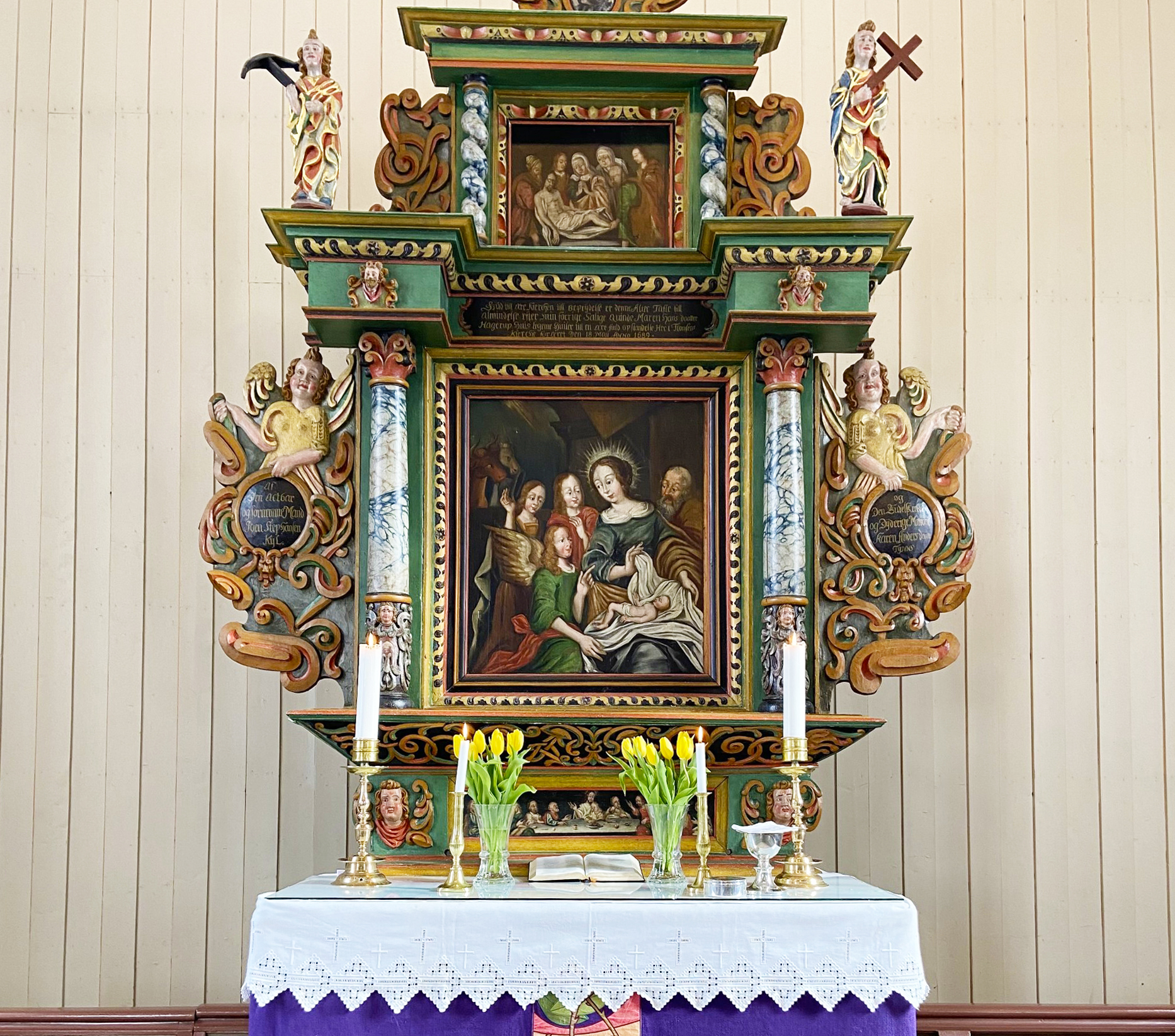 Påskeprogram i Elverhøy kirke!